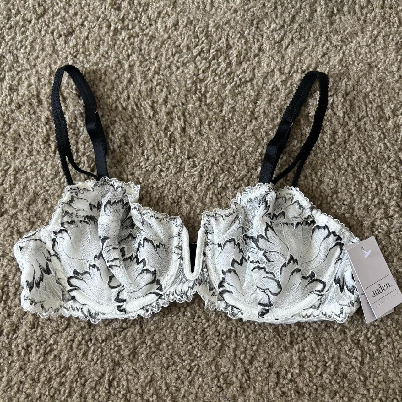 Auden unlined balconette bra. Size 34A. Never worn. NWT - Depop