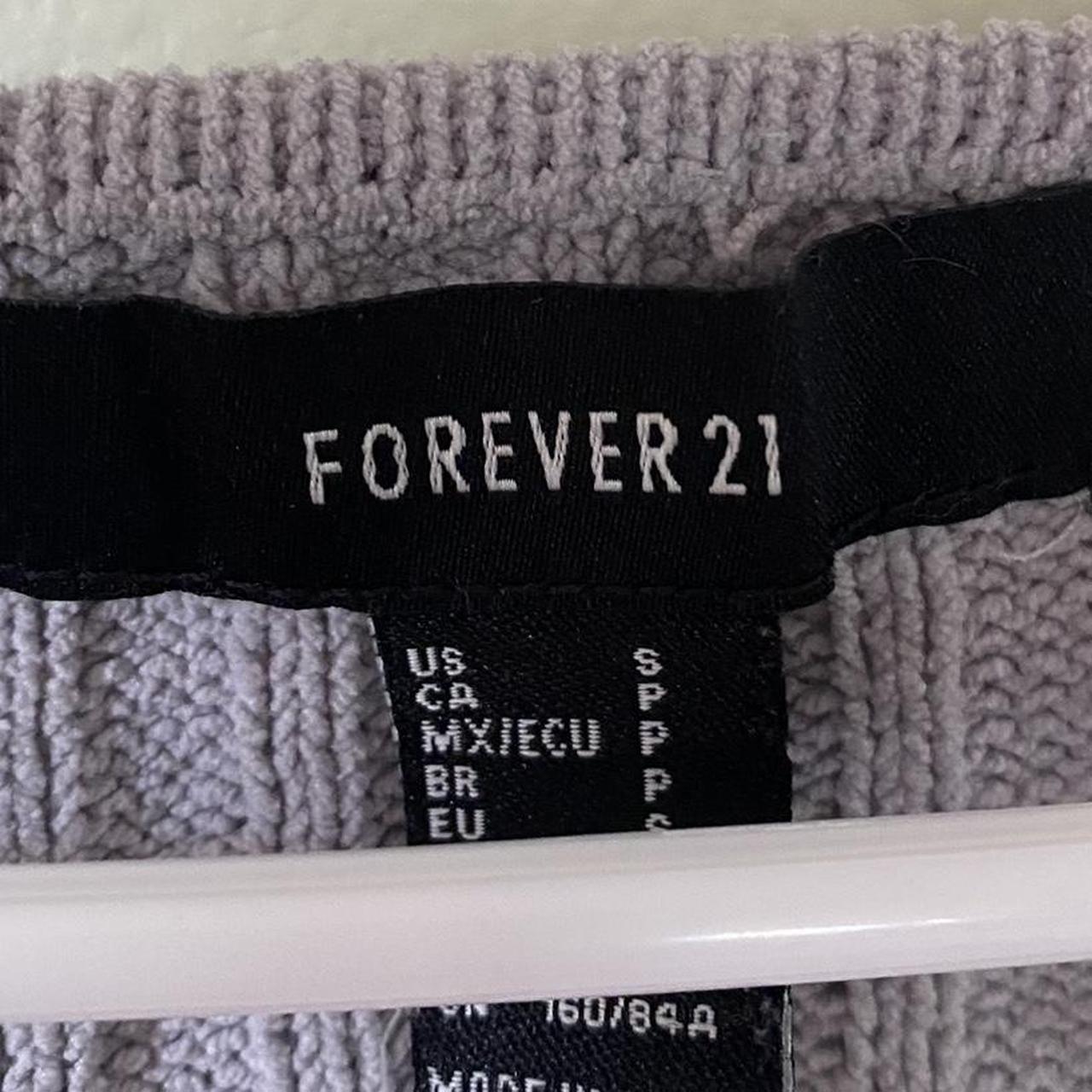 Forever 21 ribbed long sleeve Sleeves are long and... - Depop