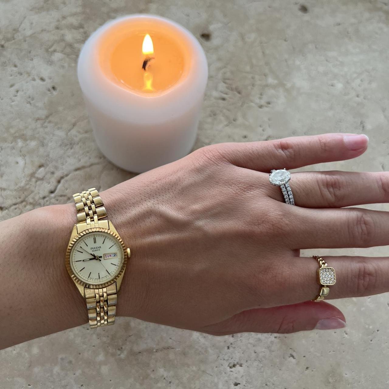 Gold vintage ladies/mens watch! This is unisex in... - Depop