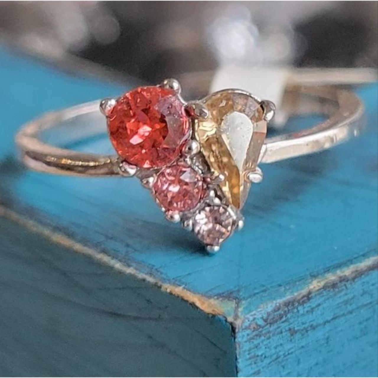 NWT Fragrant Jewels Heart Ring with peach Swarovski... - Depop