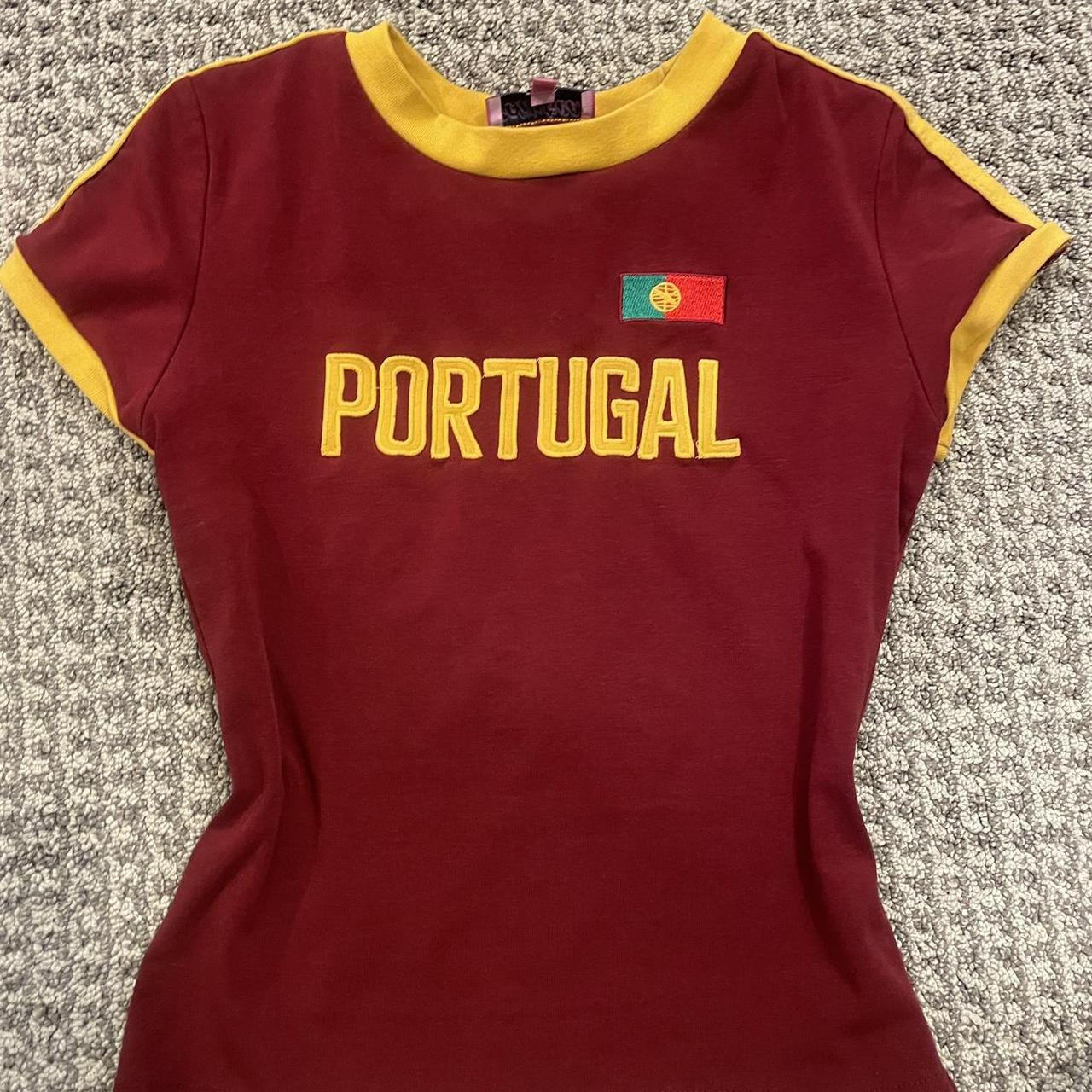 edikted portugal baby tee barely worn size xs - Depop