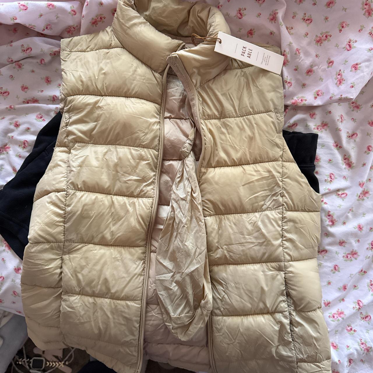 Cream puffer vest #pufferjacket - Depop
