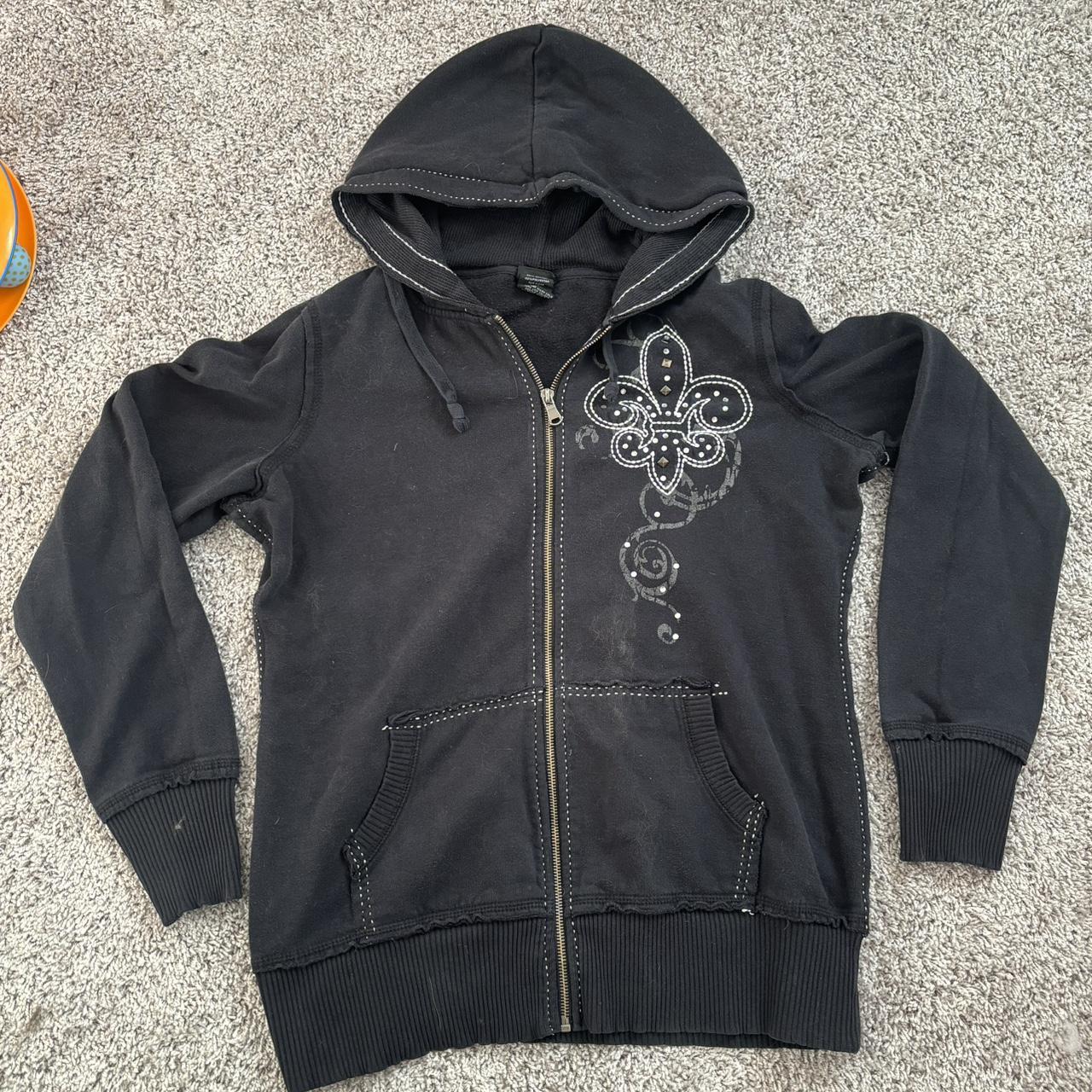 vanity zip up! for a tight fit women’s XL is best... - Depop