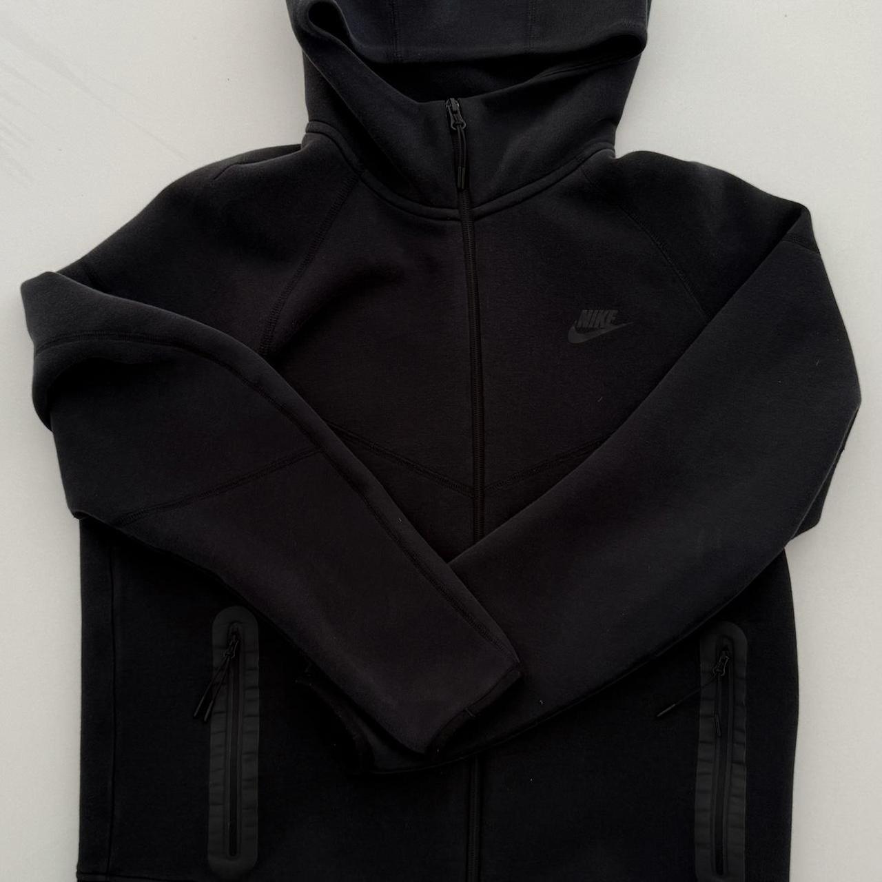 Nike Tech Fleece Black Zip Hoodie - Depop