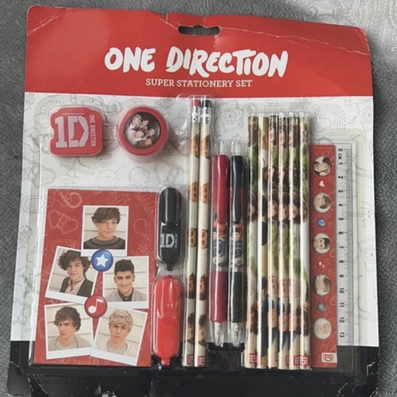 One direction stationary set - Depop