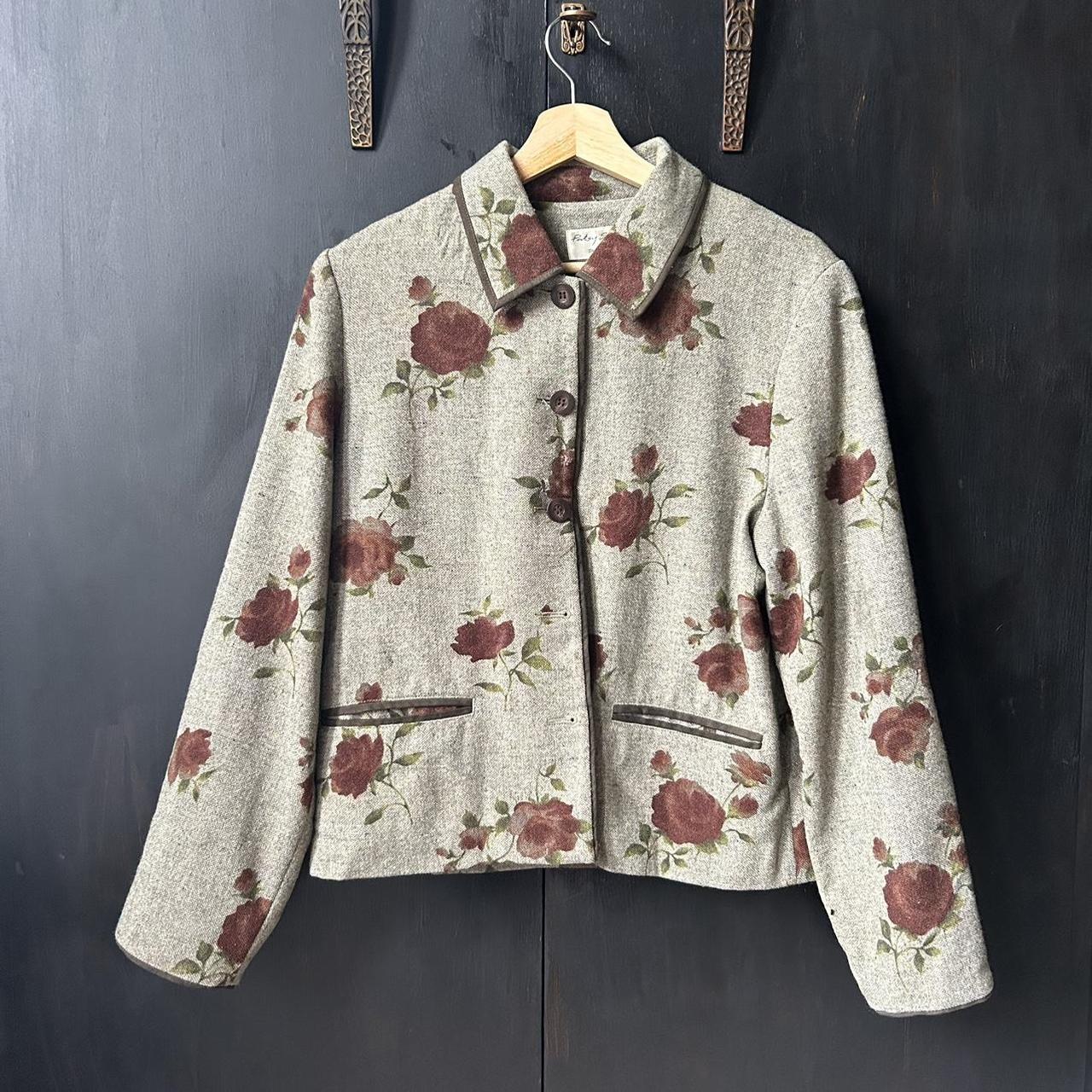 Phase Eight Women's Jacket | Depop