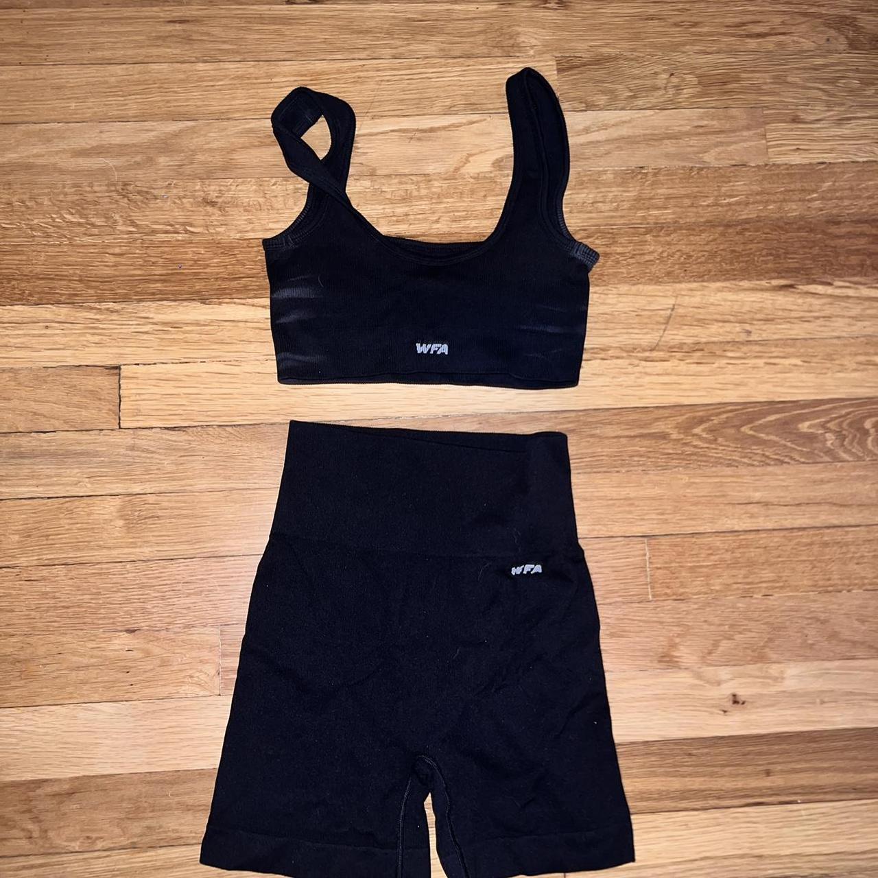 Whitefox active set - Depop