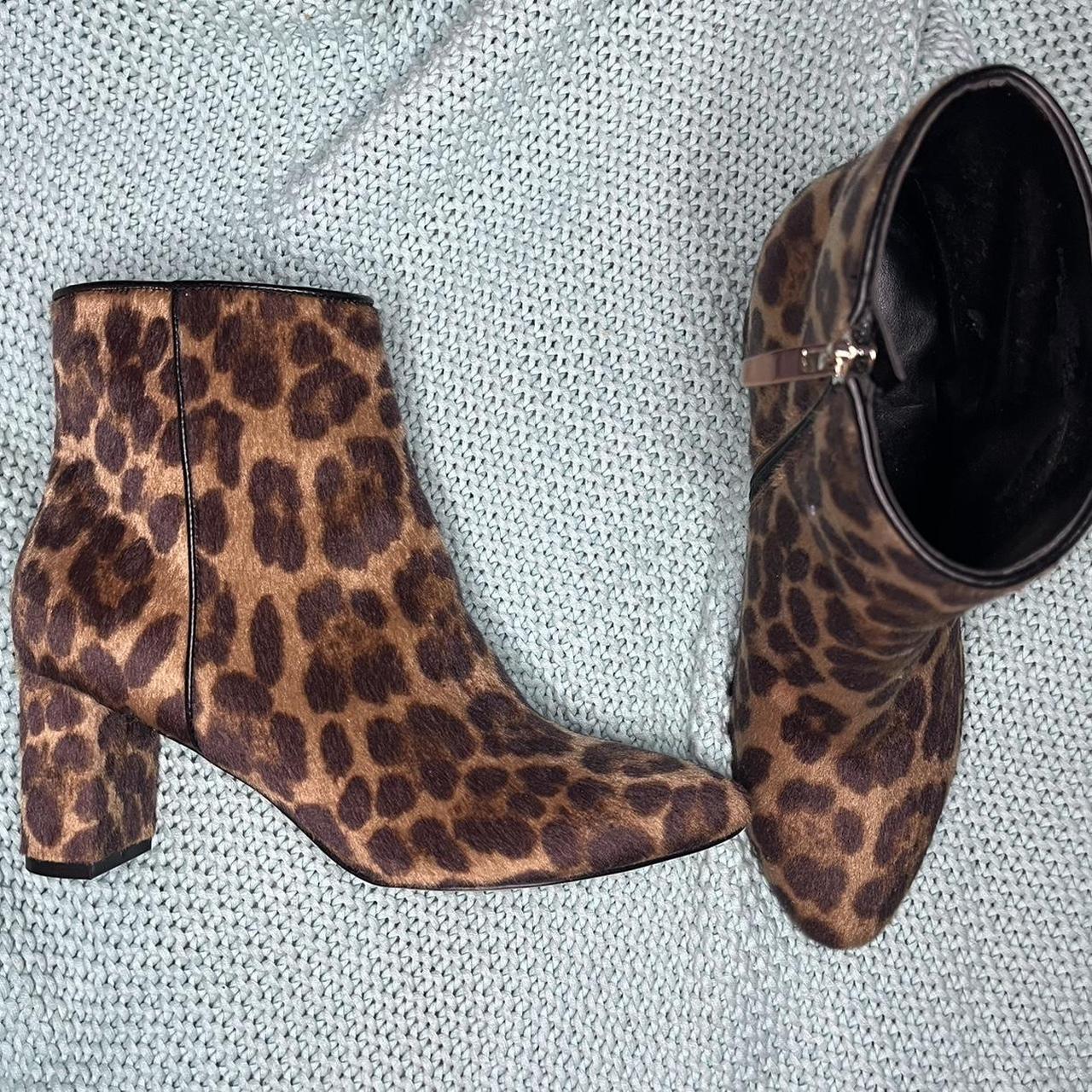 Nine West leopard print boots, perfect for autumn... - Depop