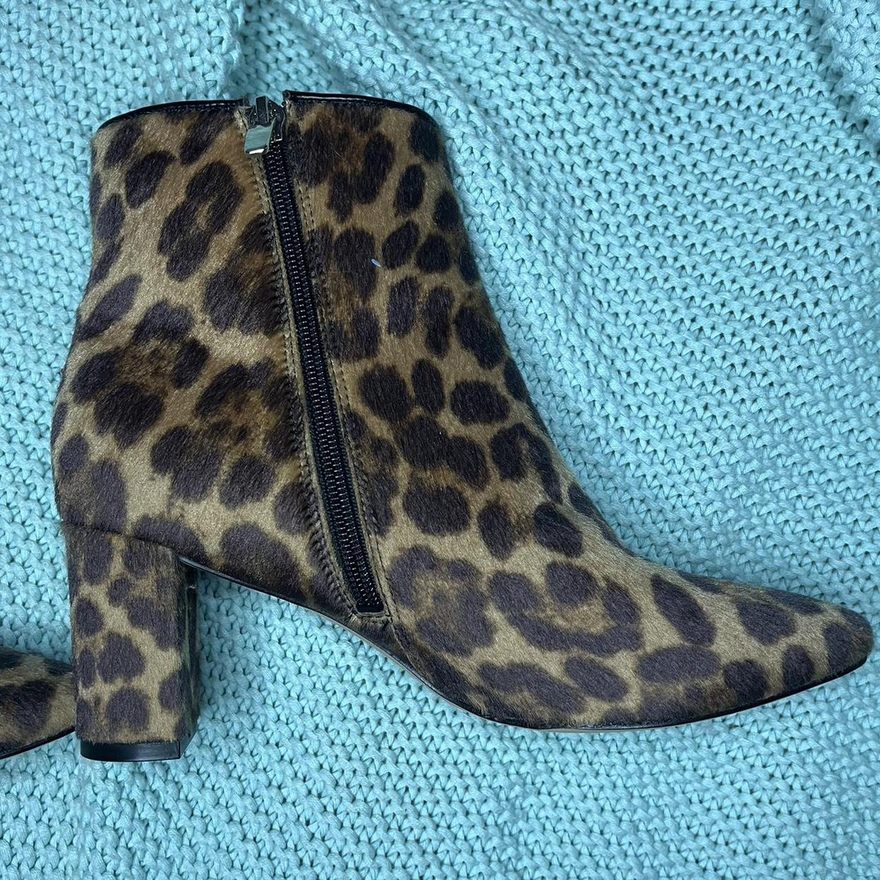 Nine West leopard print boots, perfect for autumn... - Depop