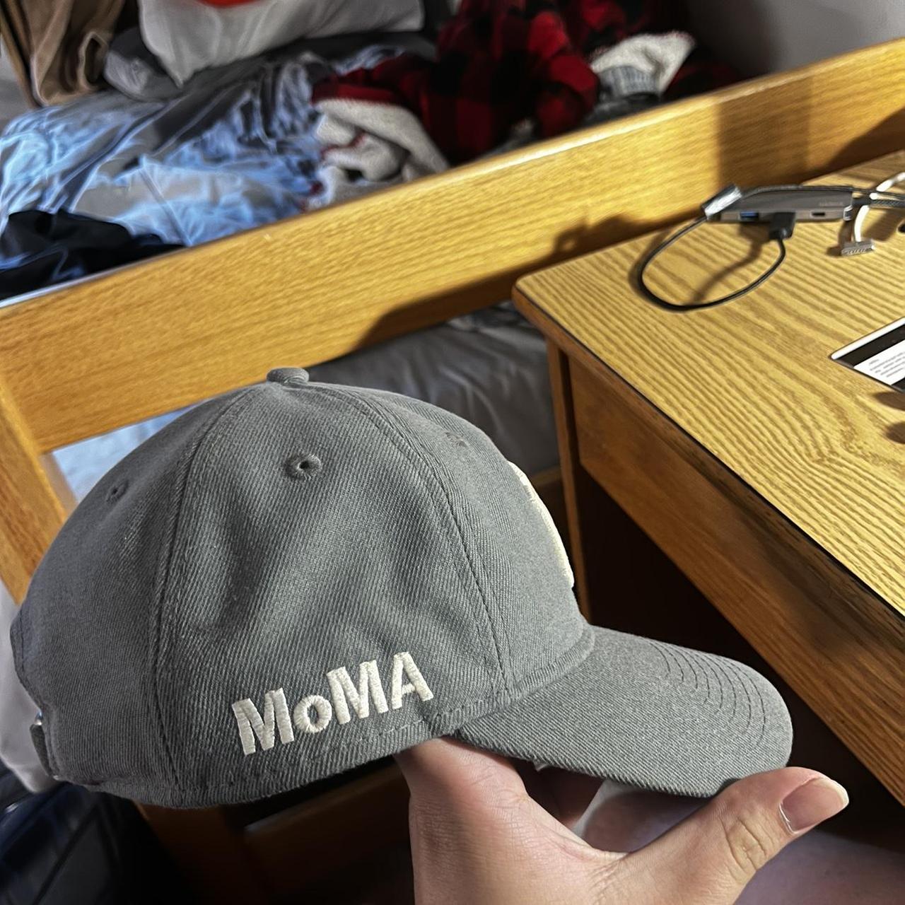 MoMa hat - Depop