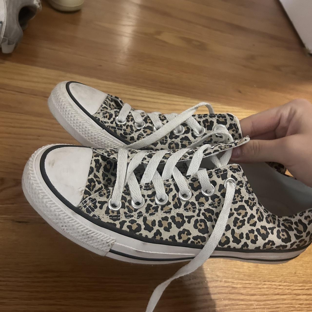 Cheetah print converse Size 8 in women’s Super... - Depop