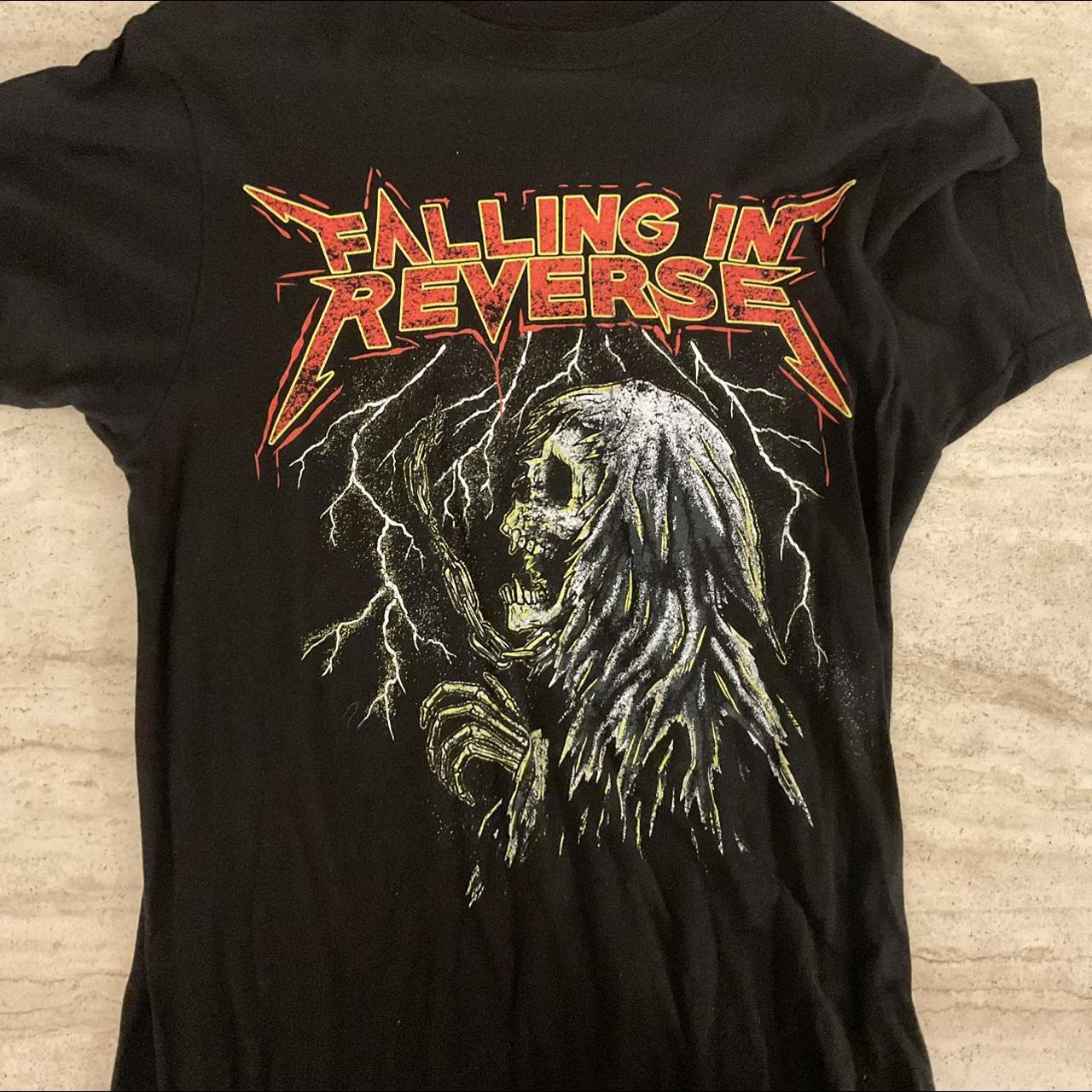 falling in reverse shirt xs from hot topic - Depop