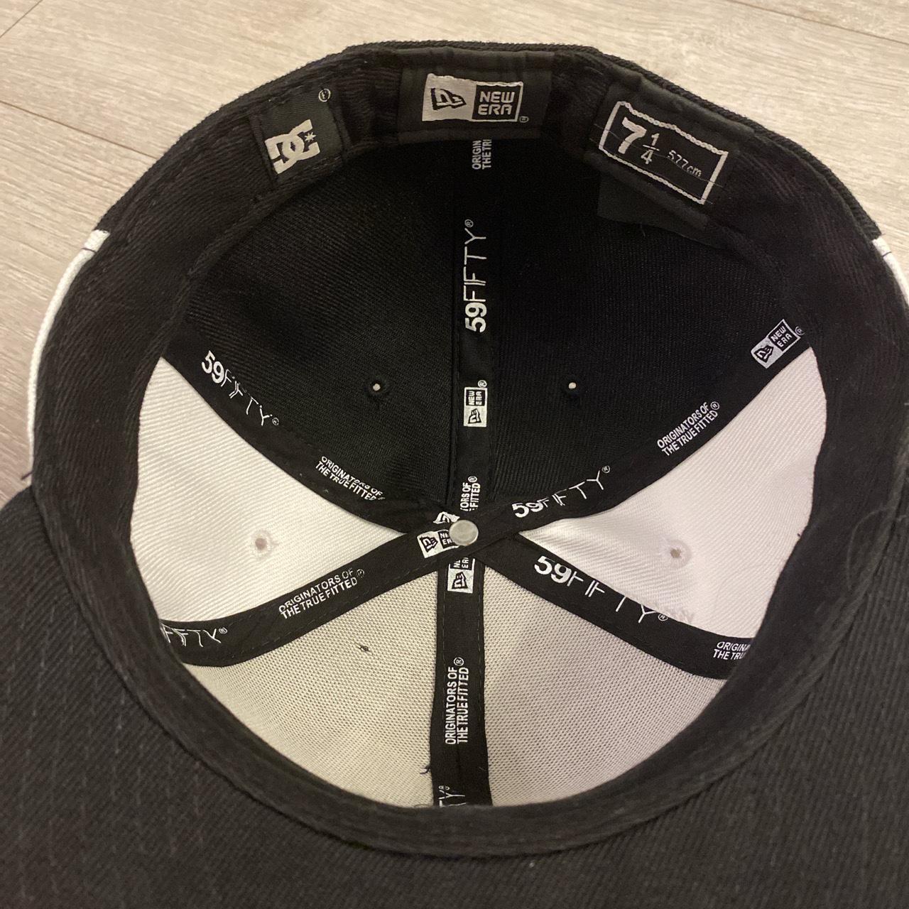 DC Shoes fitted hat 7 1/4 size awesome embroidered... - Depop
