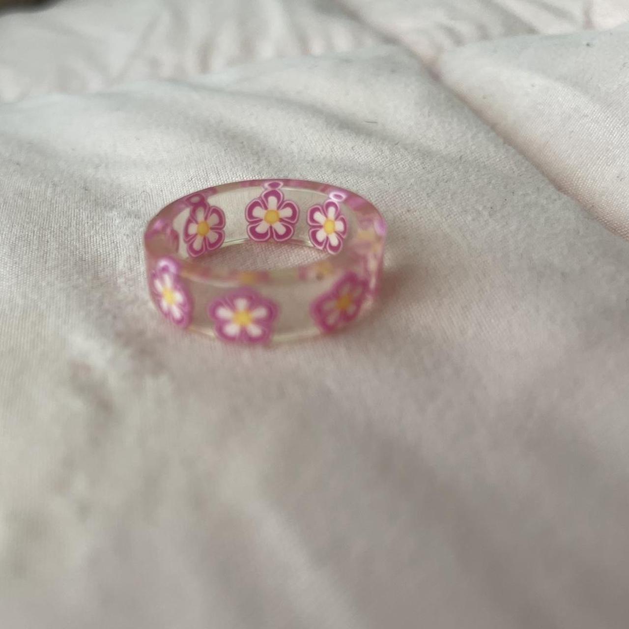 Clear, pink flower ring - Depop