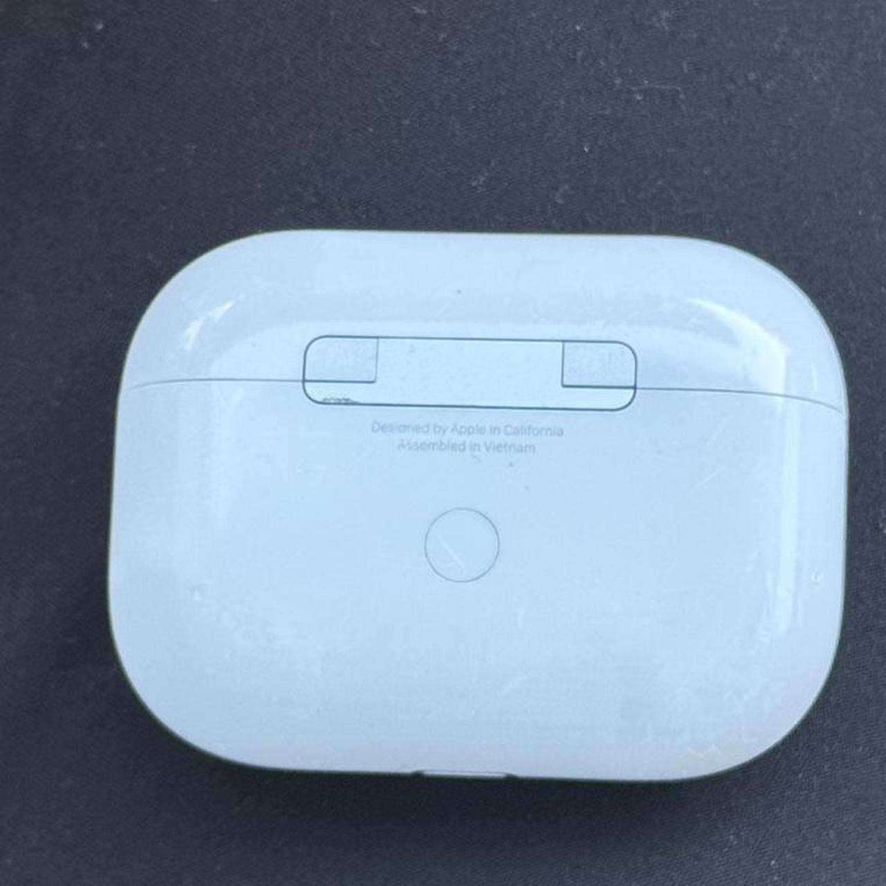 AirPods Pro’s Only one AirPod!!! The left AirPod is... | Depop