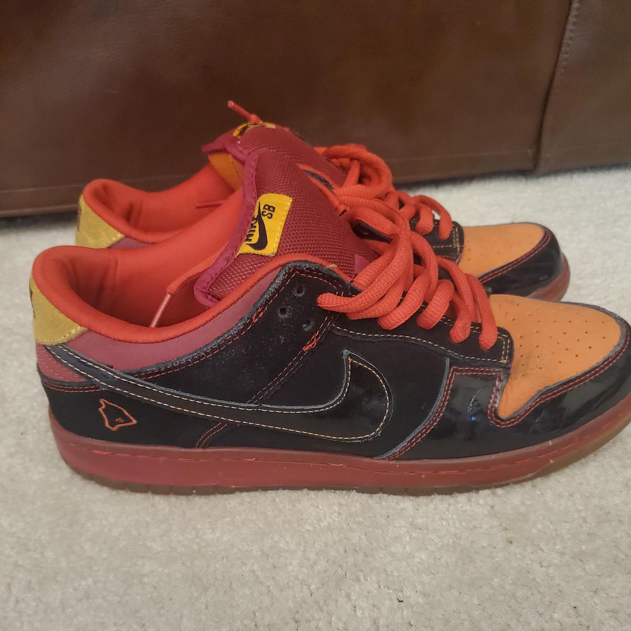 Hawaii” Premium Nike SB Dunks Size 11 clean lots of... - Depop