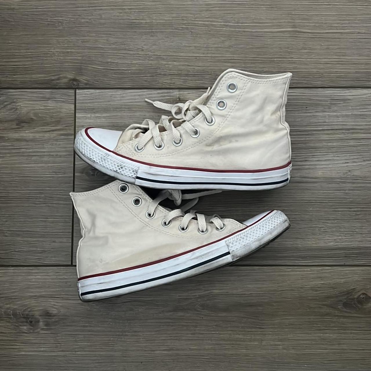 Converse Women's Cream Trainers | Depop