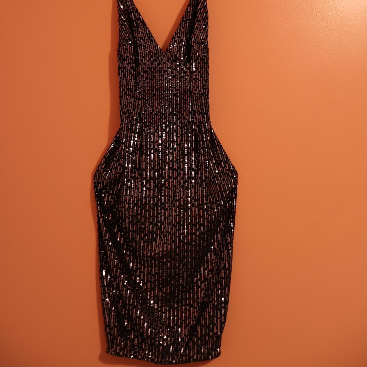black/pink sequenced dress.💗🖤 party dress, shows... - Depop black/pink sequenced dress.💗🖤 party dress, shows... - Depop