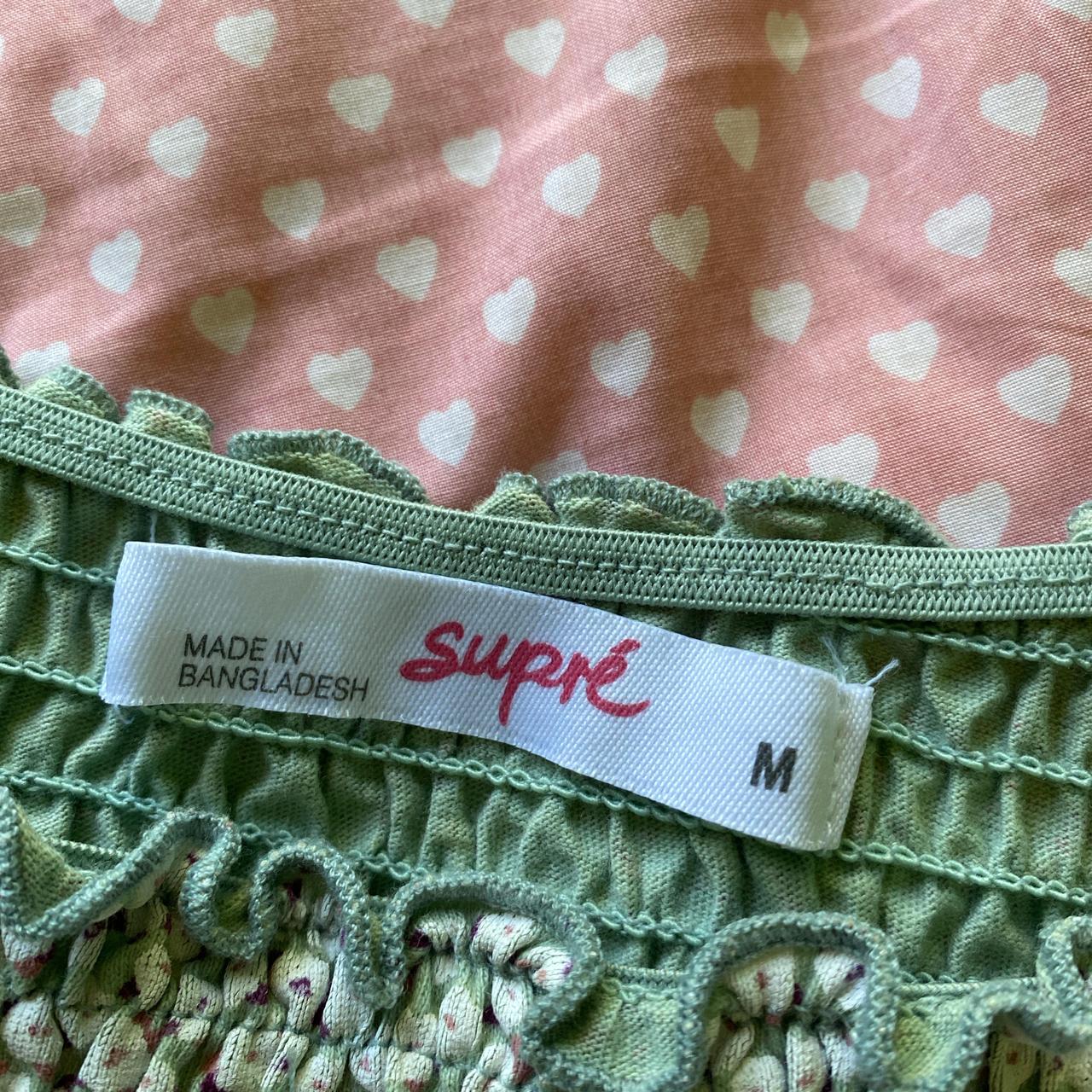 Basic supre off the shoulder top Size M - Depop