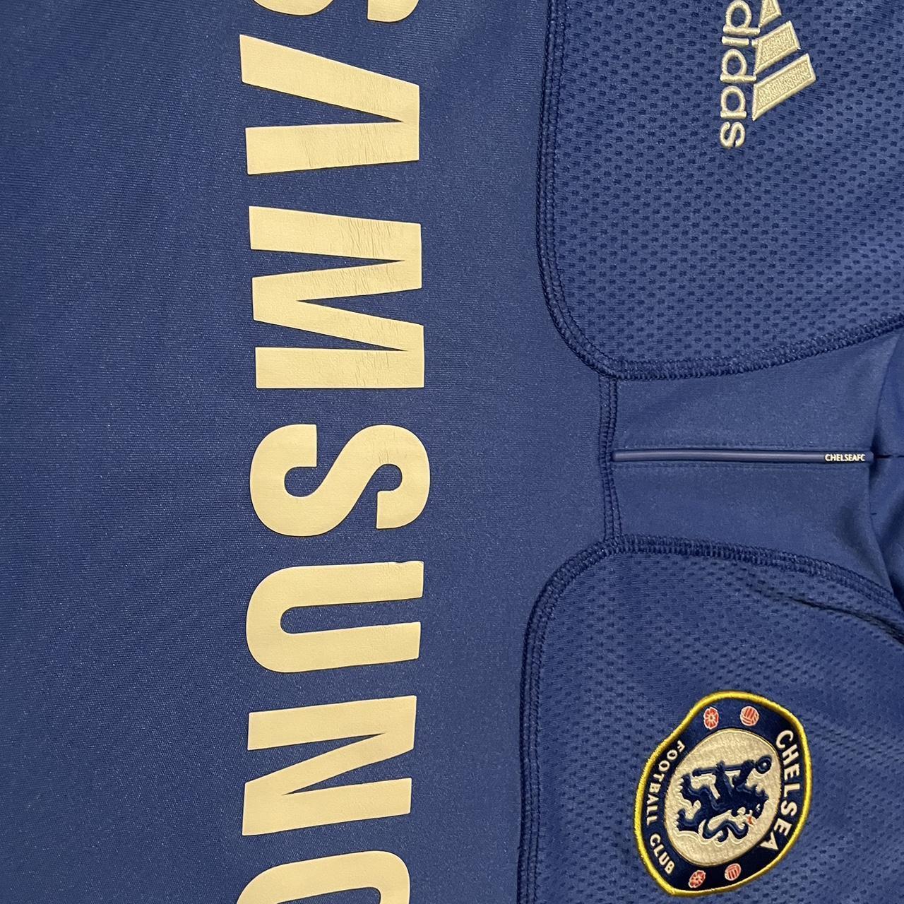 CHELSEA HOME 2009-10 with ESSIEN 5 on the reverse... - Depop