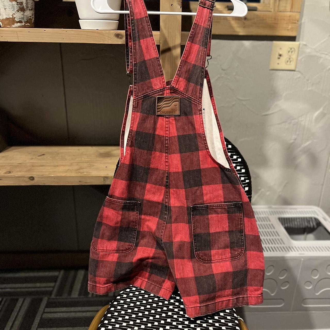 Plaid Red Chubbies... - Depop