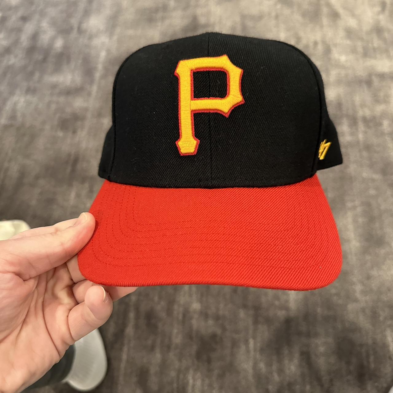 Pittsburgh Pirates Snapback Worn once - Depop