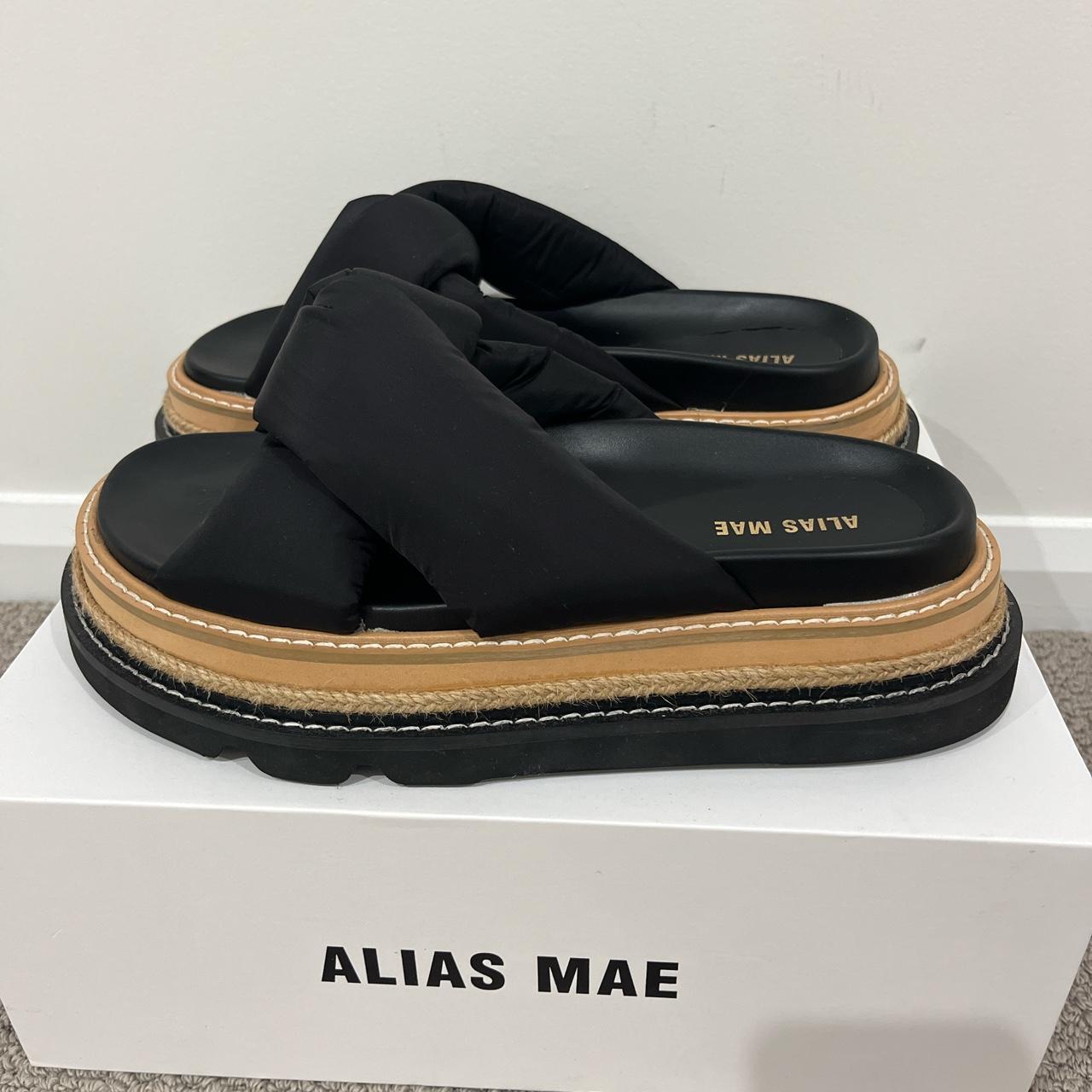 Brand new alias Mae Vera sandal Sold out online... - Depop