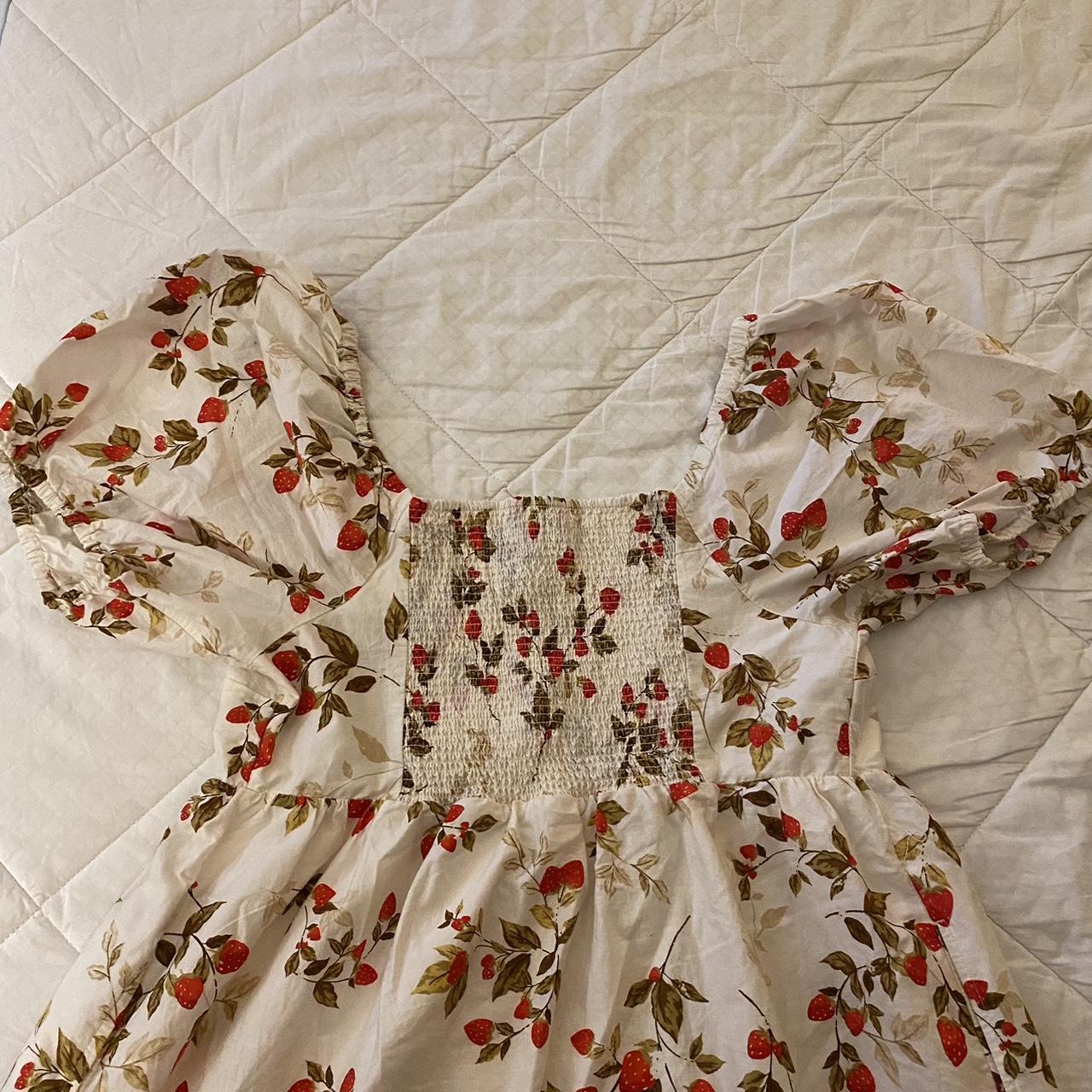 old navy strawberry puff-sleeve dress 🍓 (with... - Depop