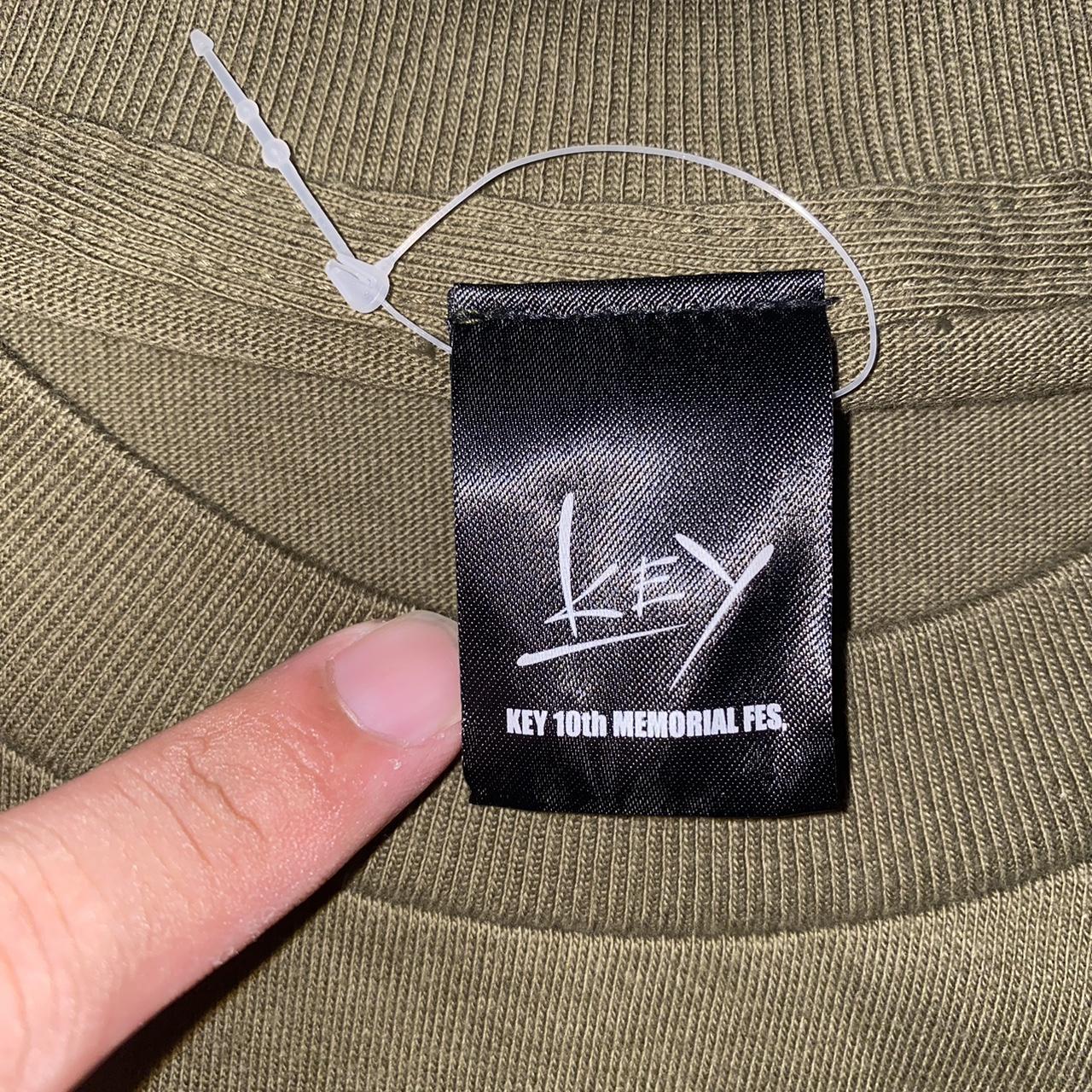 Vintage y2k 2009 Key 10th Memorial Fes Khaki green... - Depop