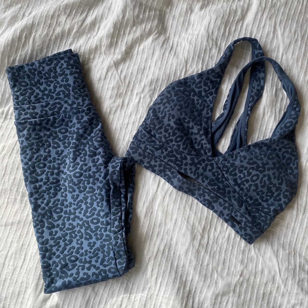 ECHT set size small - Depop