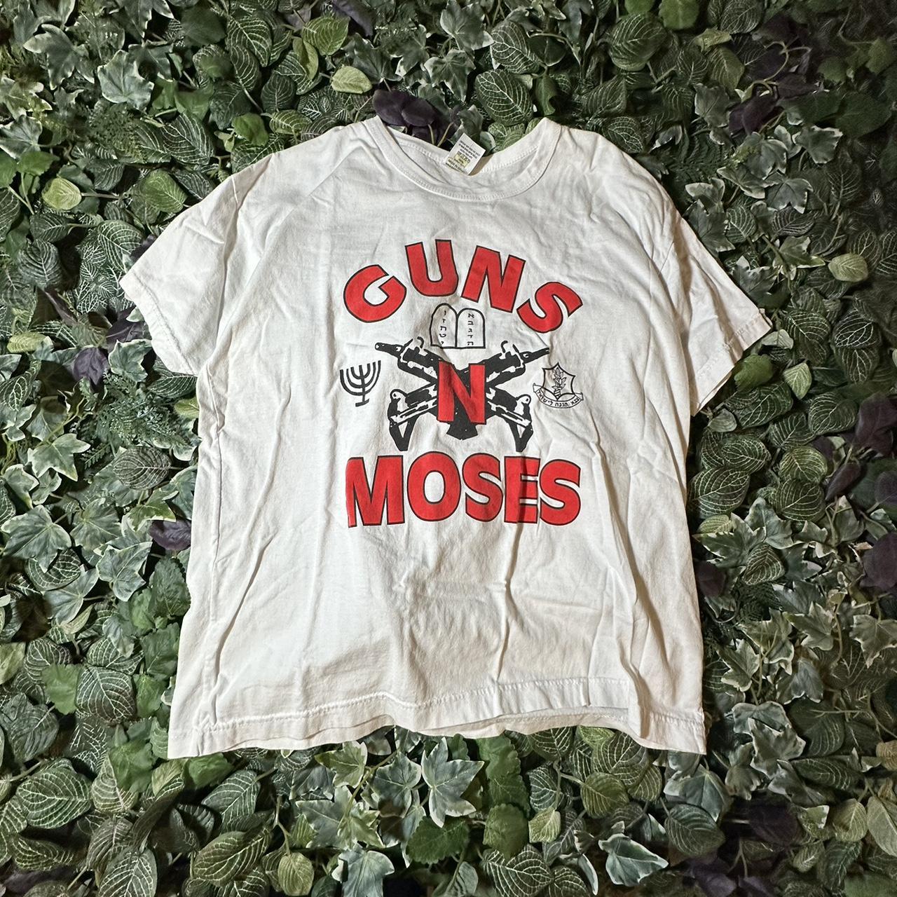 VINTAGE GUNS AND MOSES T SHIRT SIZE LARGE L FITS... - Depop