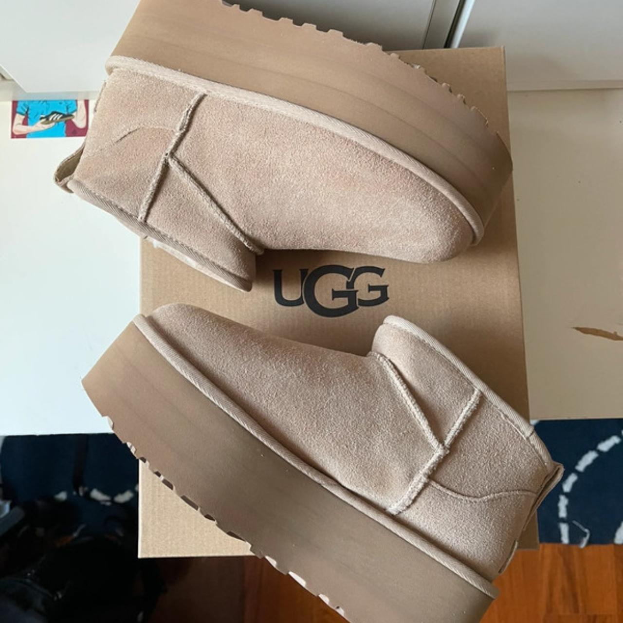 UGG Ultra Mini Platform Toute neuve - Depop