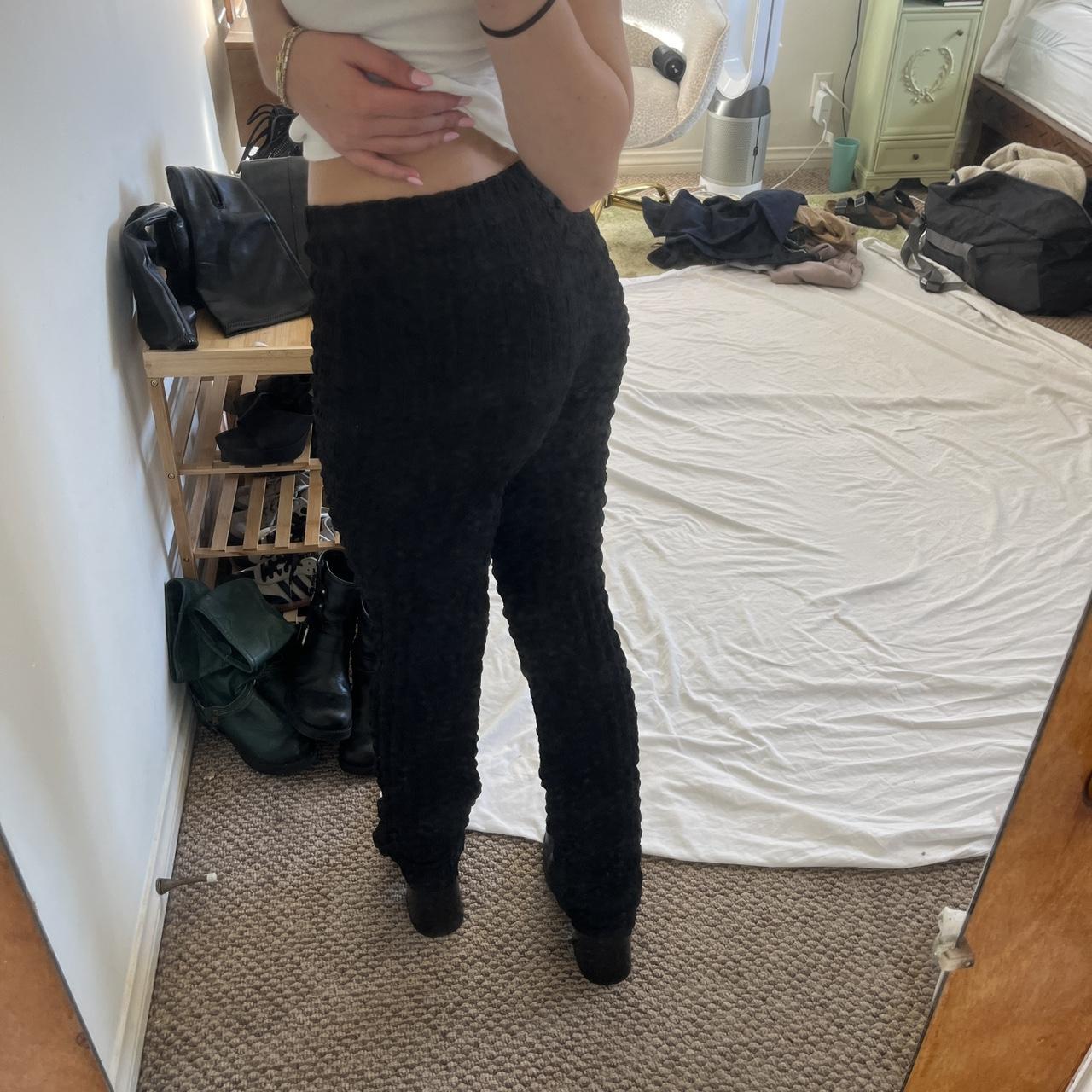 Urban Outfitters scrunchy pants! Size XS - Depop