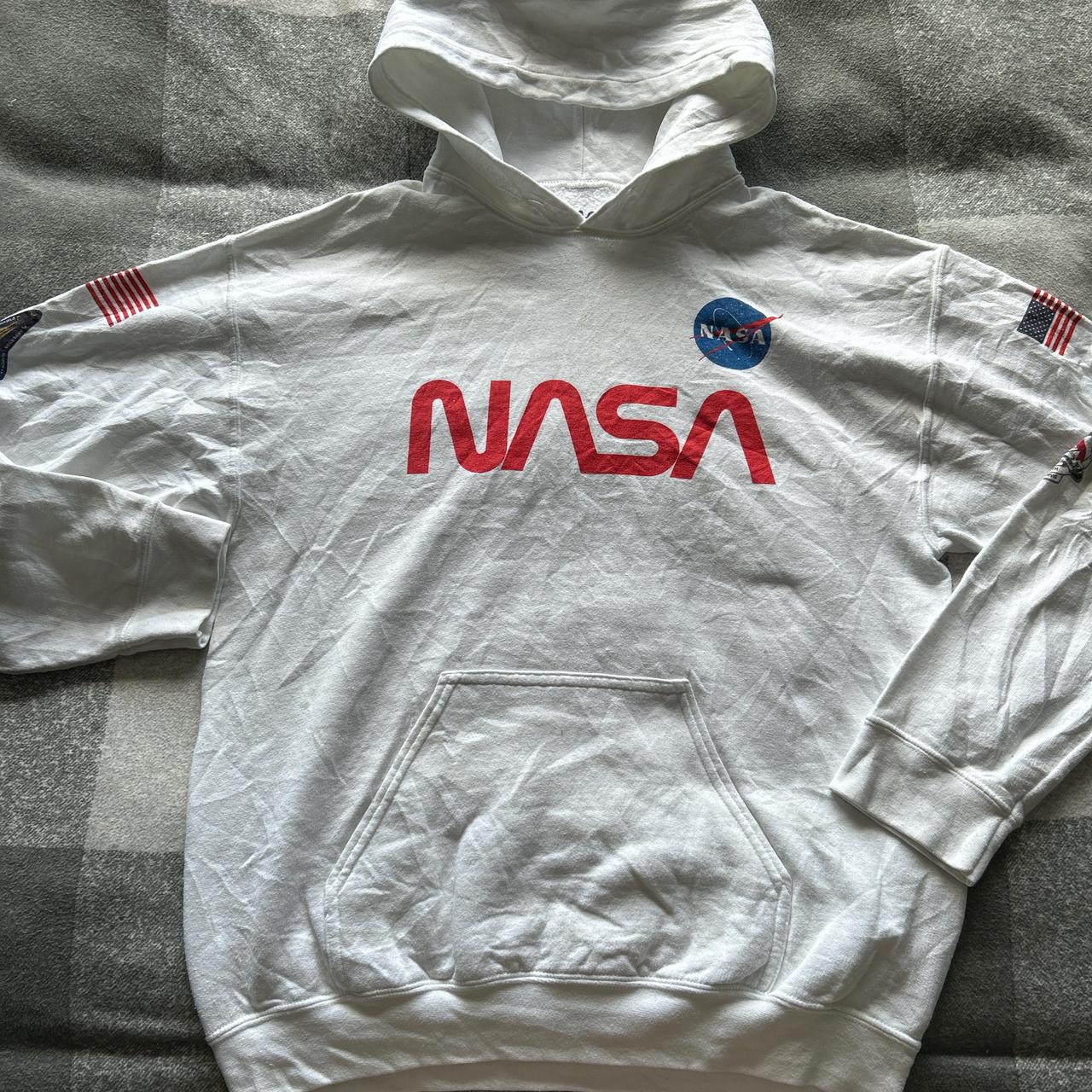 Men’s white NASA jumper, medium Bowery - Depop