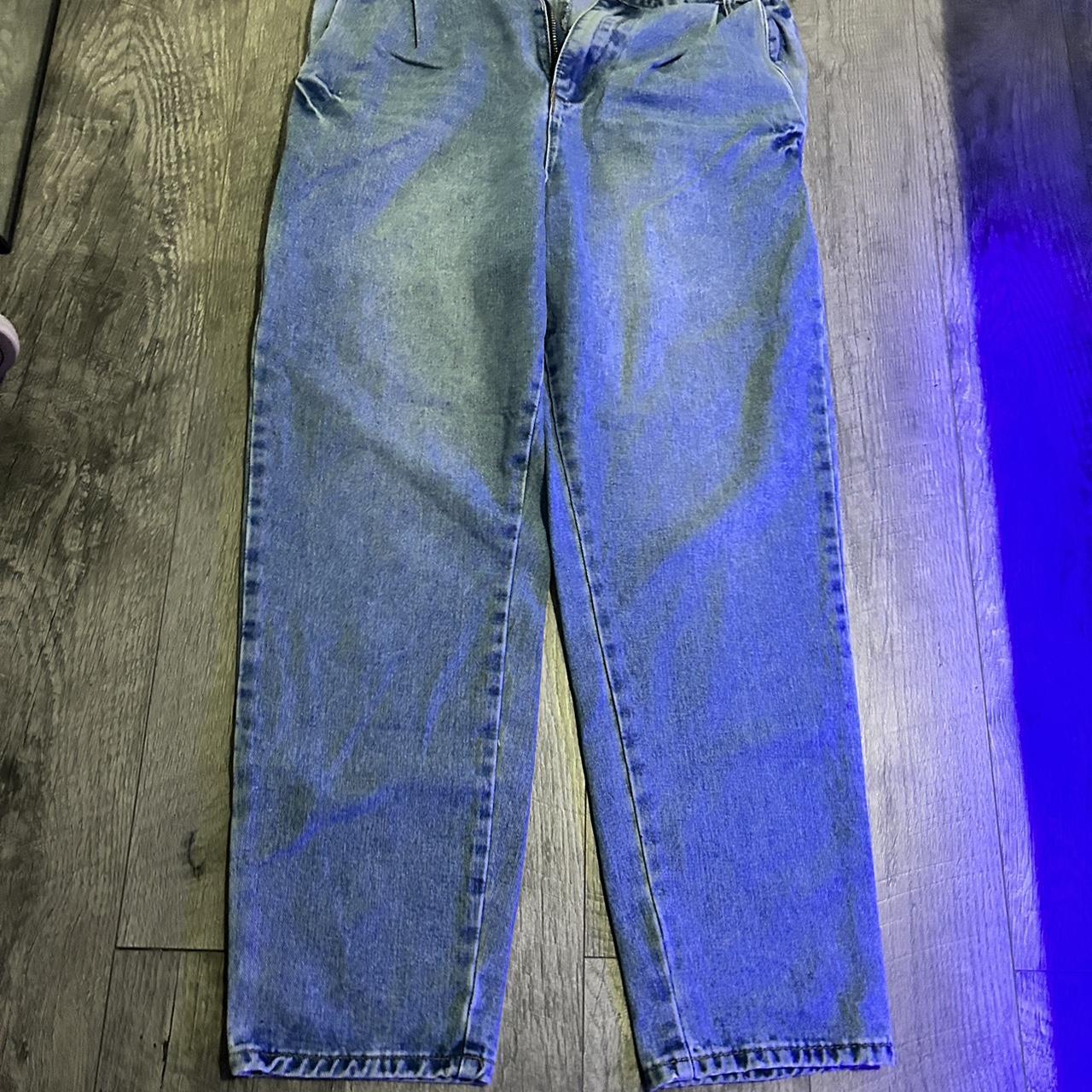 straight legged blue jeans brand: missguided size:... - Depop