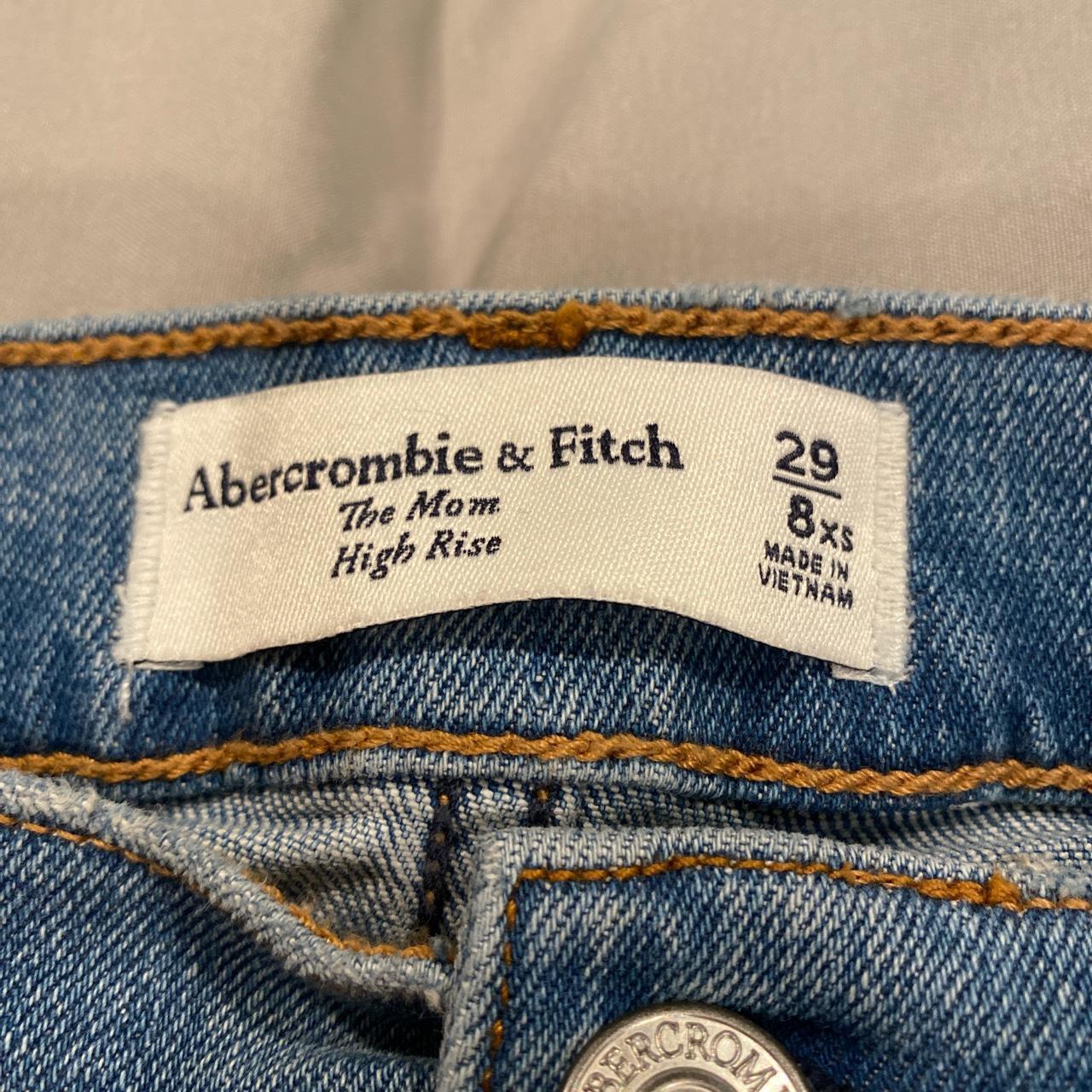 size 29 Abercrombie & Fitch mom high waisted jeans... - Depop