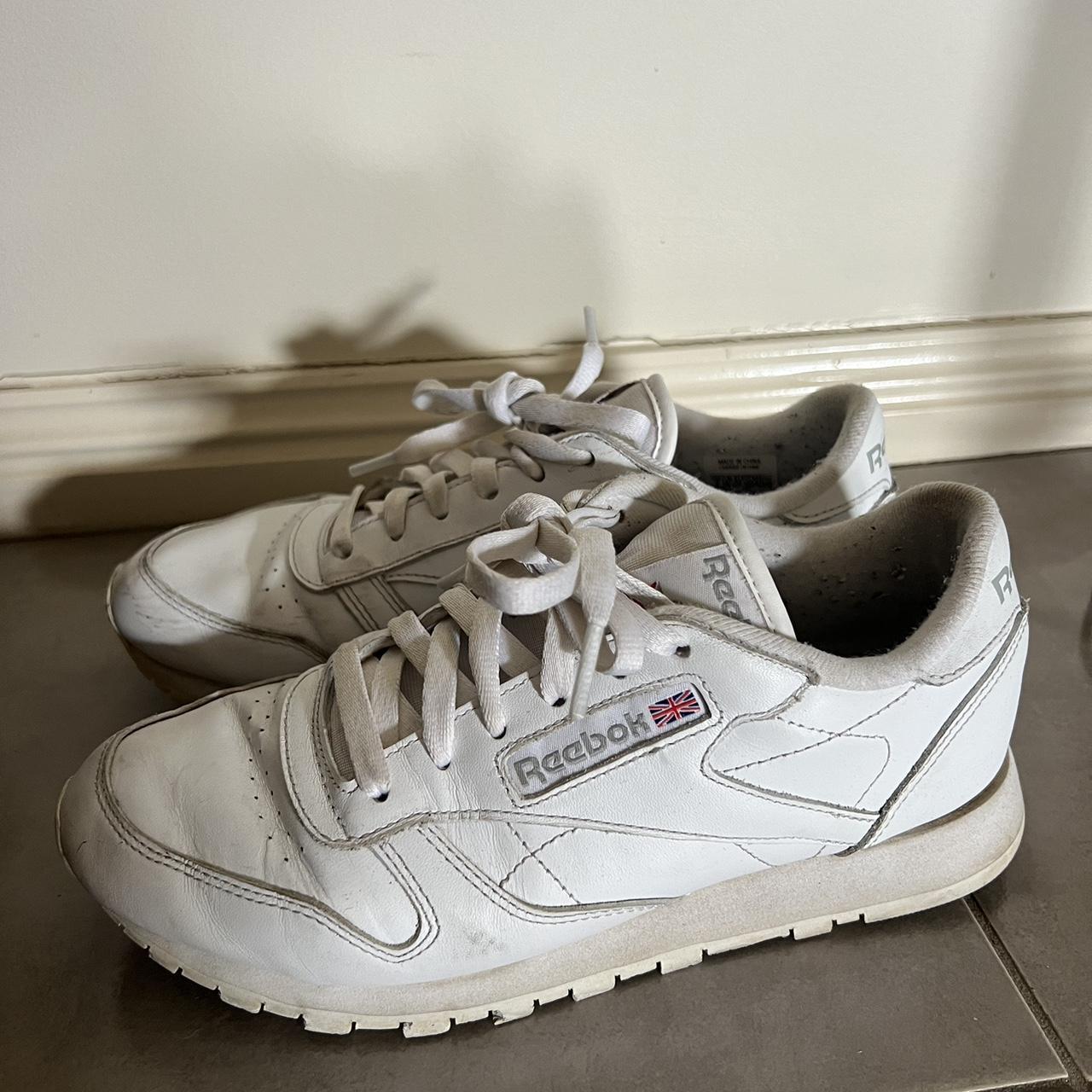 Reebok white leather runners - Depop