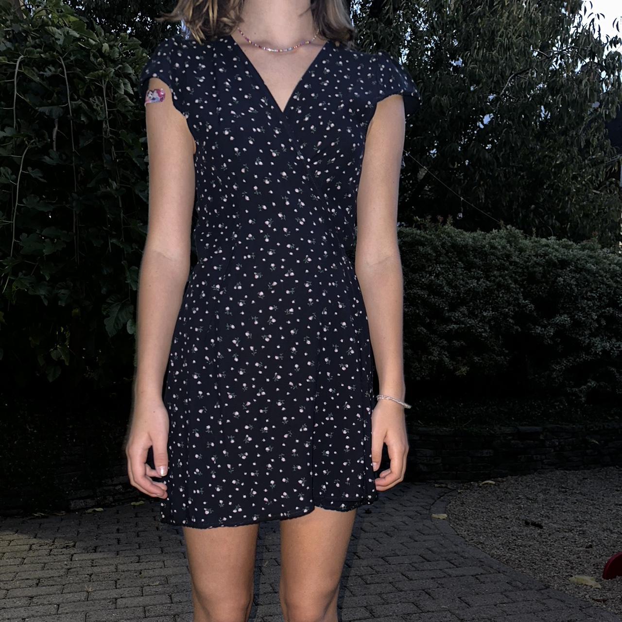 brandy melville floral wrap dress - Depop