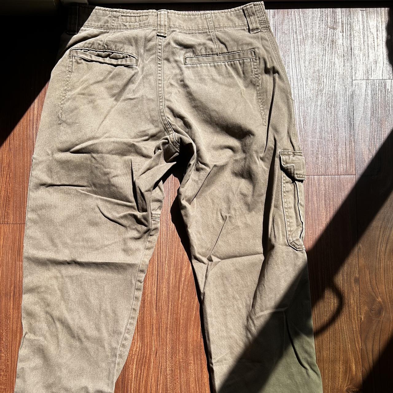 Wrangler relaxed fit - Depop