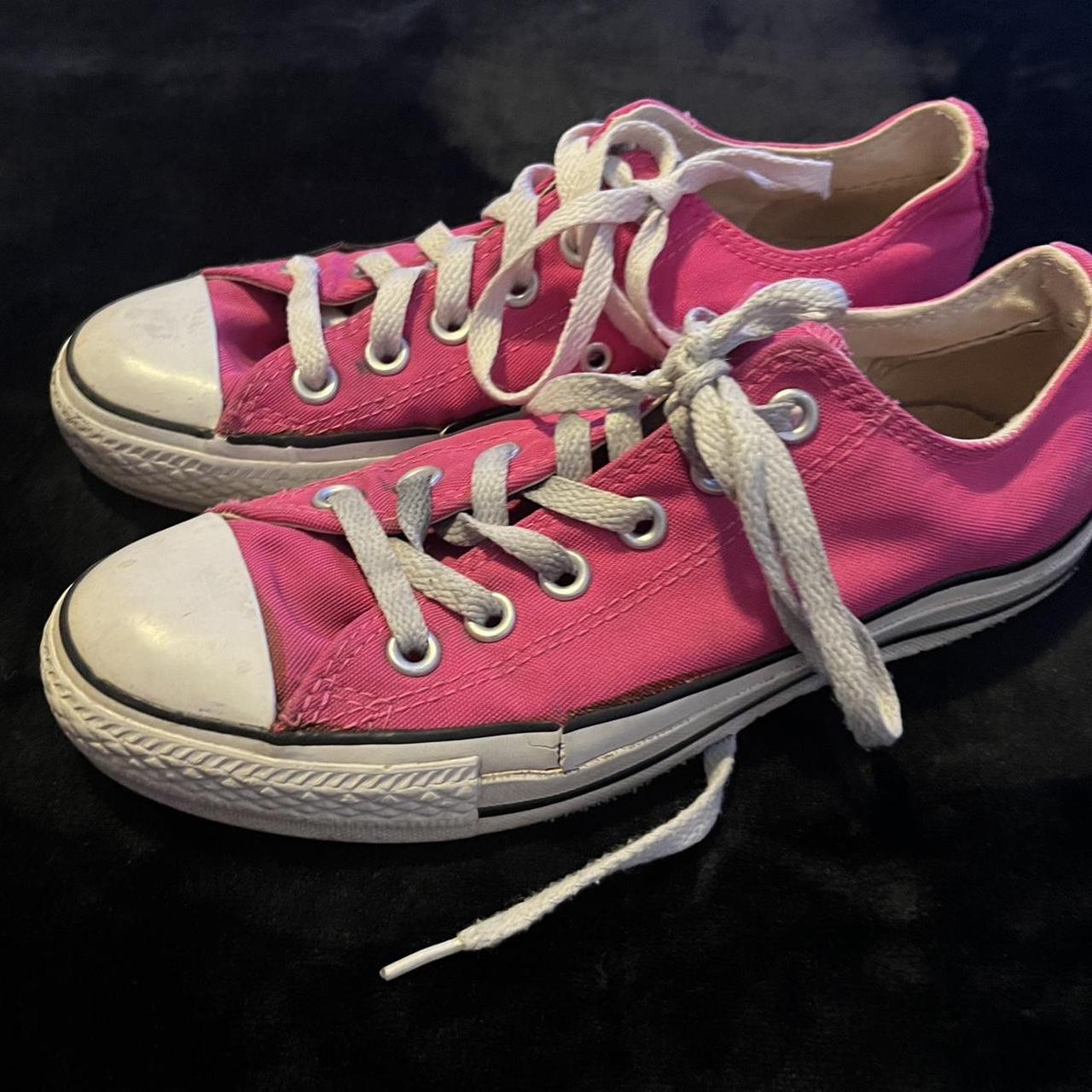 pink and white converse all star low 🎀🎀 women’s size... - Depop