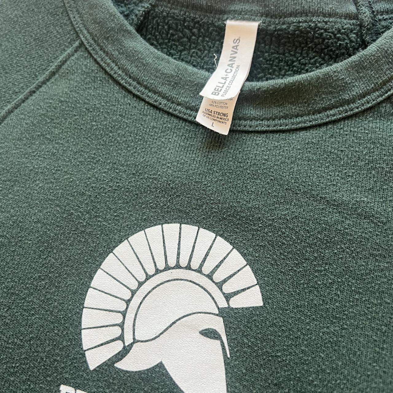 De La Salle Spartans green crewneck💚 - size large... - Depop