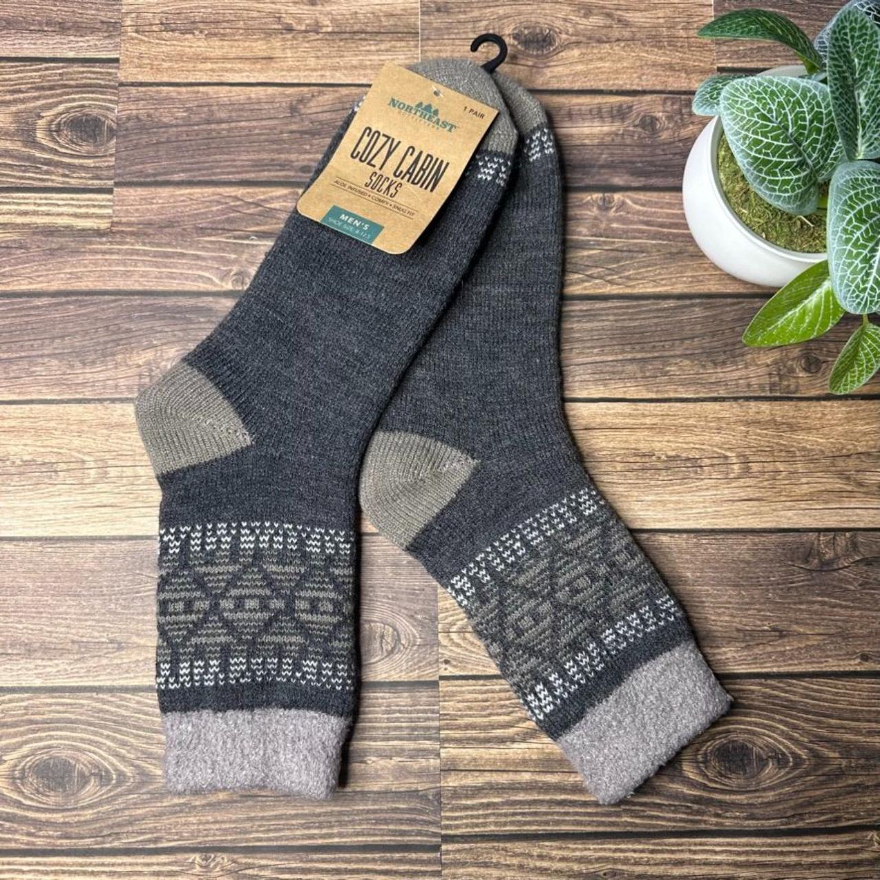 Northeast Outfitters Mens Cozy Cabin Socks Crew NWT... - Depop