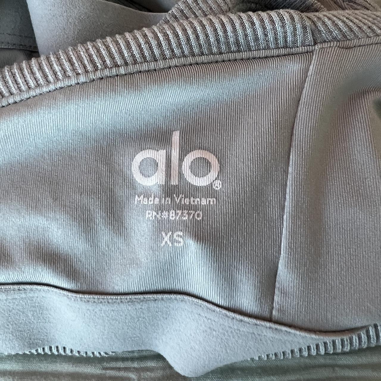 Alo gray ribbed cropped workout top Size XS. No... - Depop