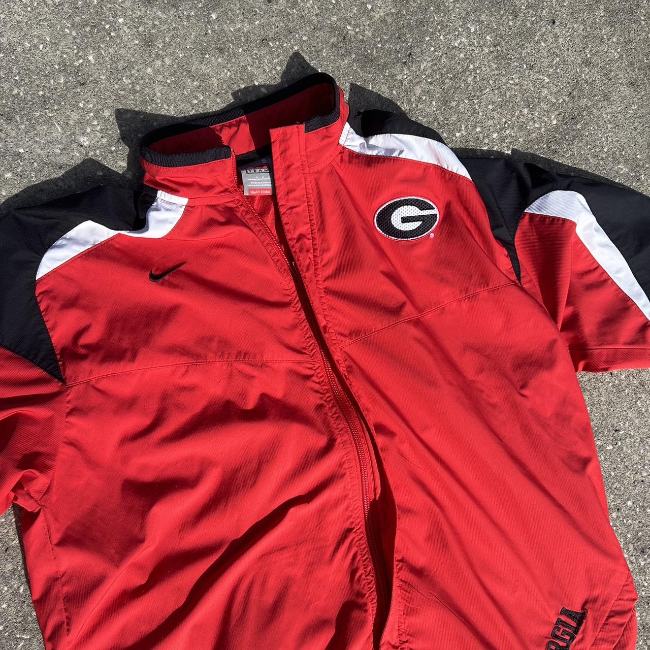 Small vintage UGA zip-up - Depop