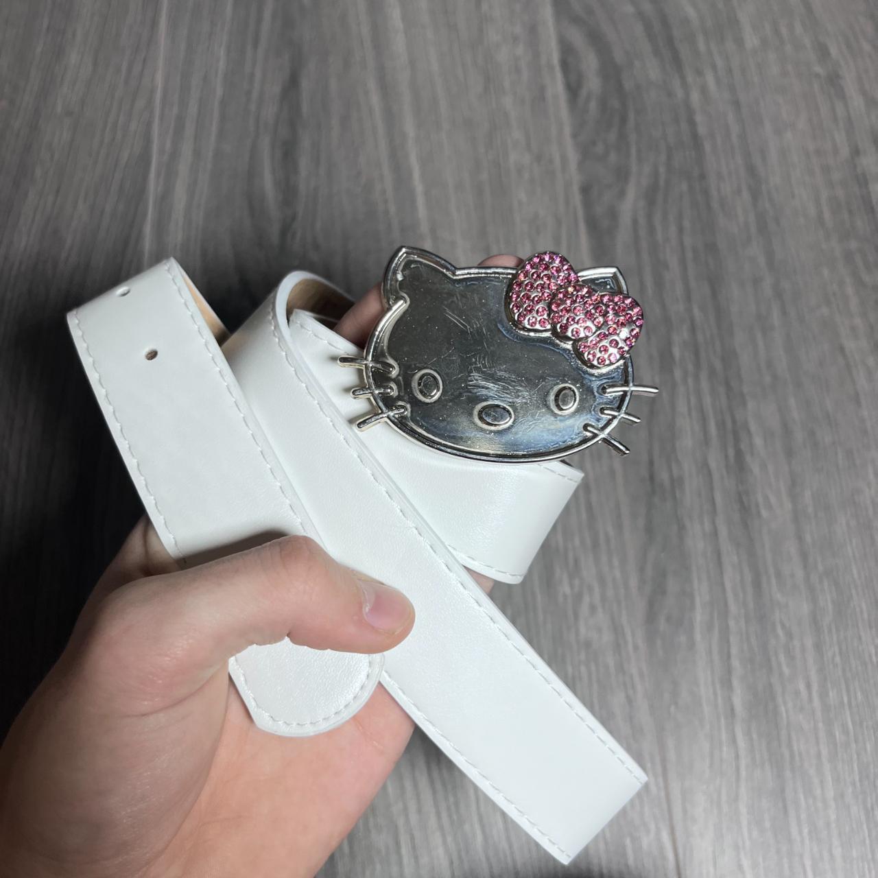 y2k / 2000s white hello kitty belt this belt is in... - Depop
