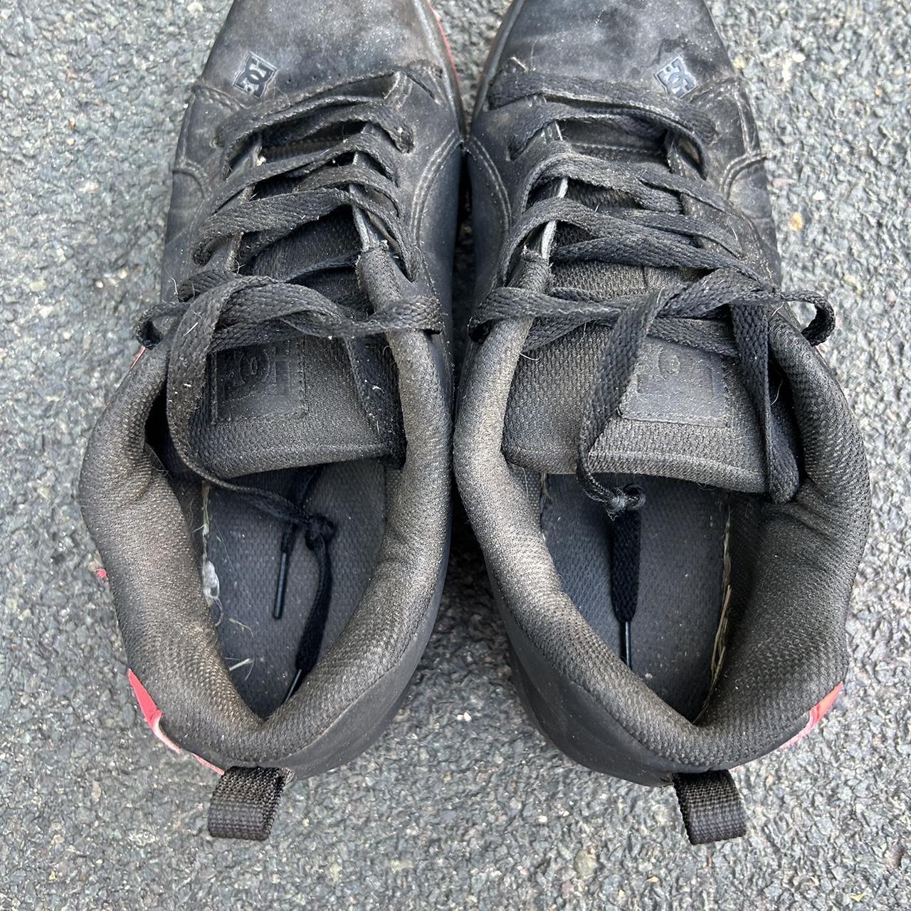 Vintage DC skater shoes. Good condition a little... - Depop