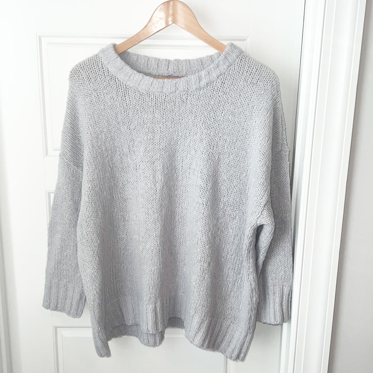 Aerie Gray Oversized Sweater Size XS This sweater... - Depop