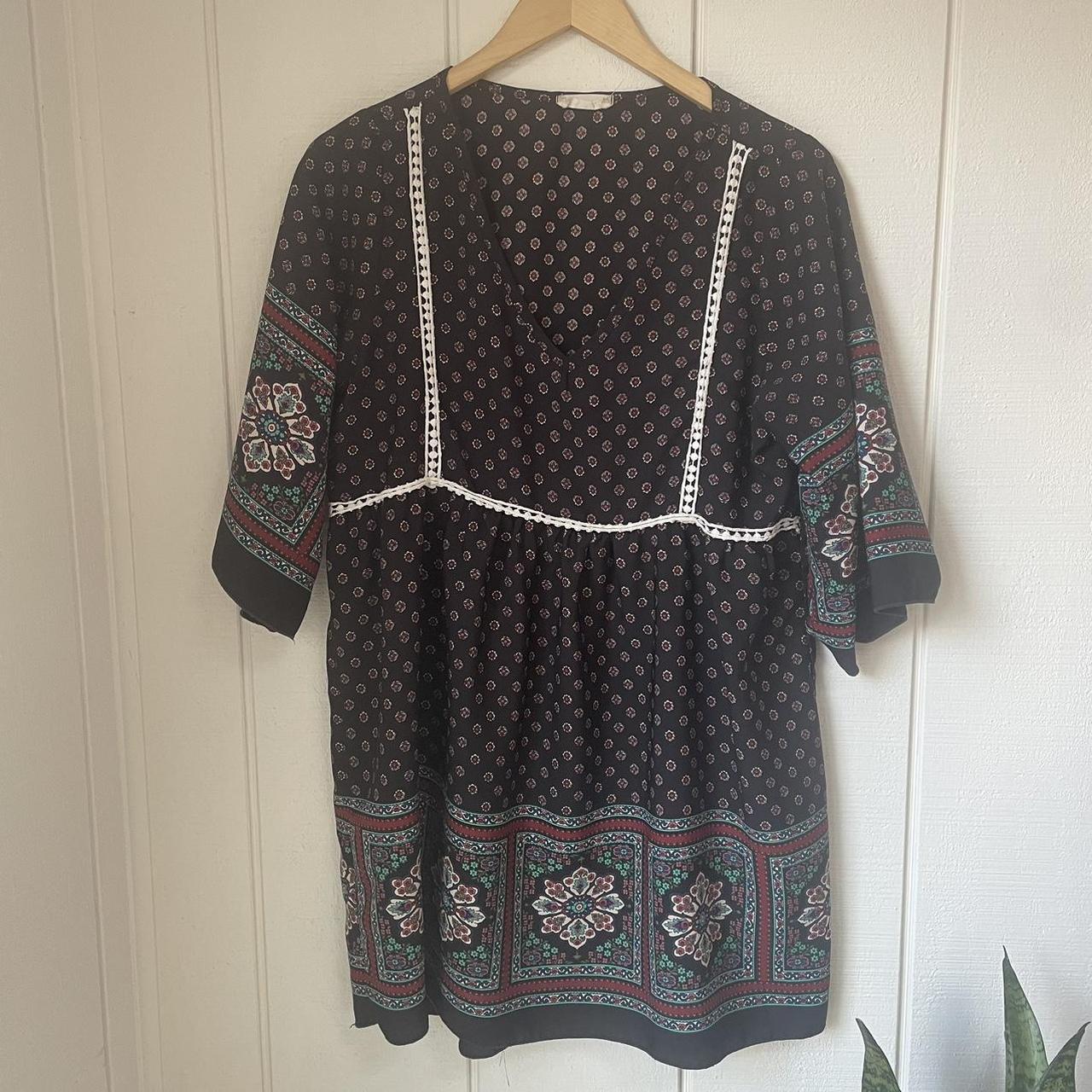 Altar'd State Women's Burgundy and Black Dress | Depop