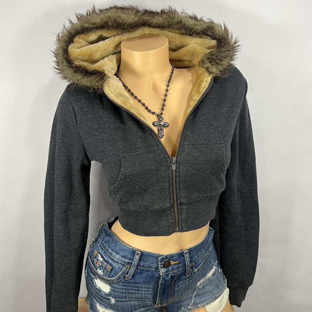 Y2K navy faux fur trim zip up hoodie Literally TO... - Depop