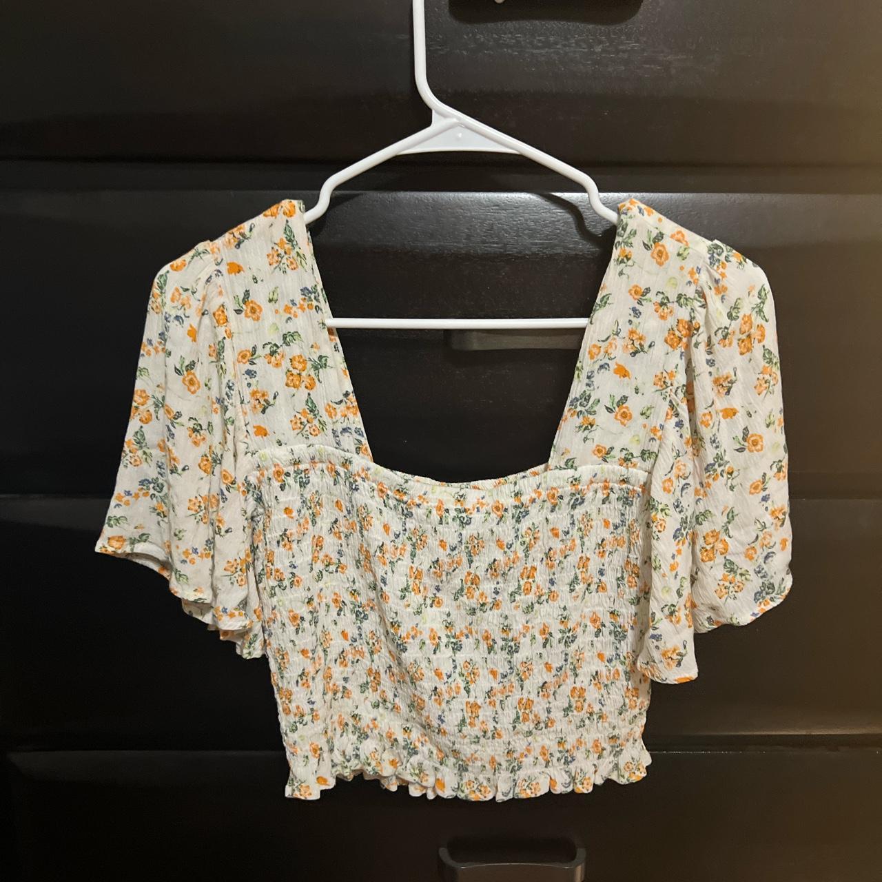 Chelsea and Violet floral smocked top -no... - Depop